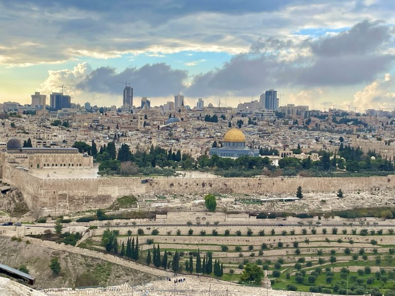 The Lineage of Jacob and His Family Tree in the Bible - Artesian Ministries